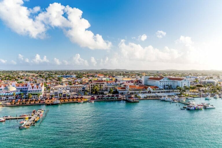 How Big is Aruba? (Miles and Square Miles) | TravelTips.org